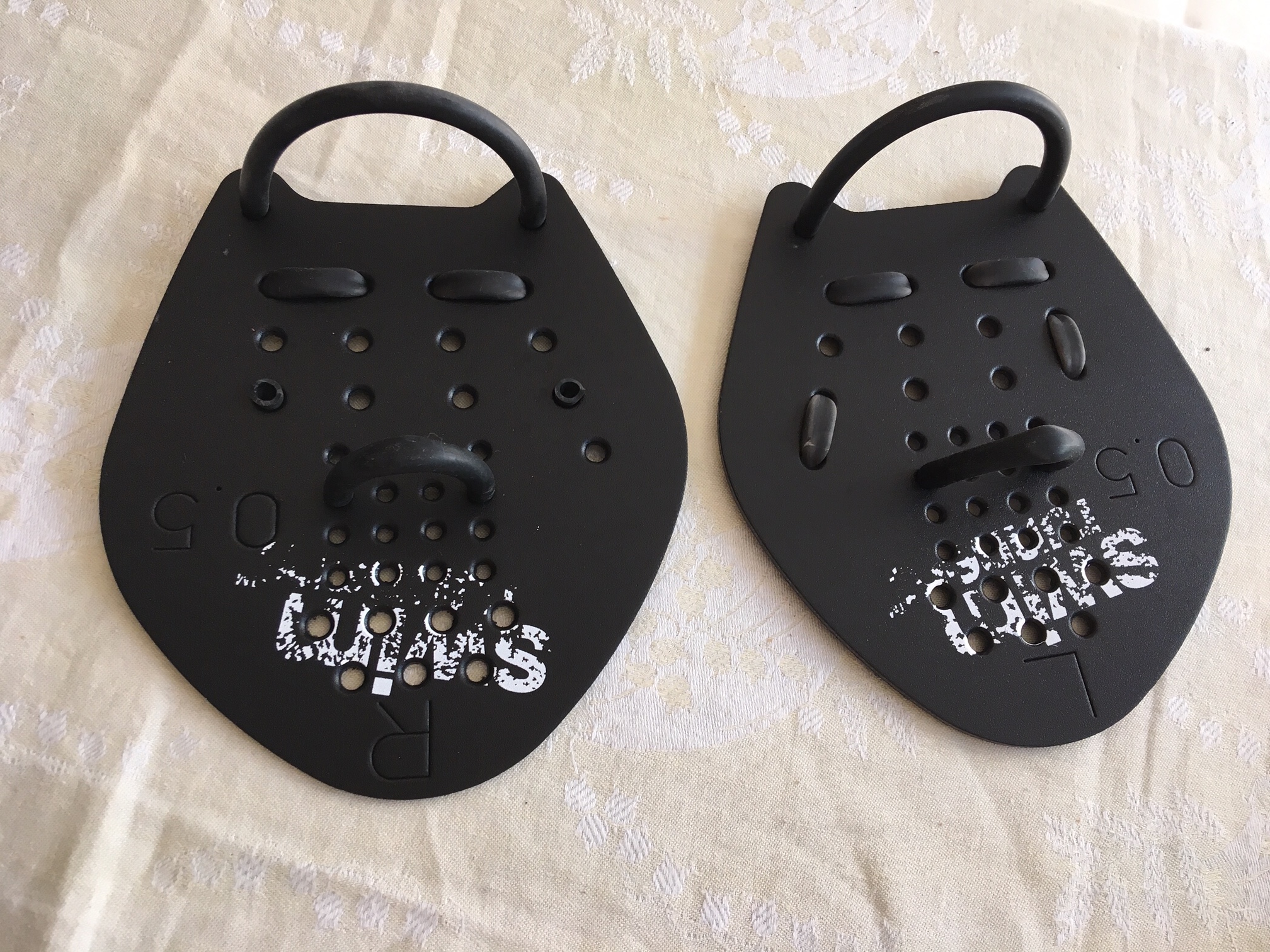 Swimrun Paddles 2025: Make The Right Choice, Avoid BAD Paddles!